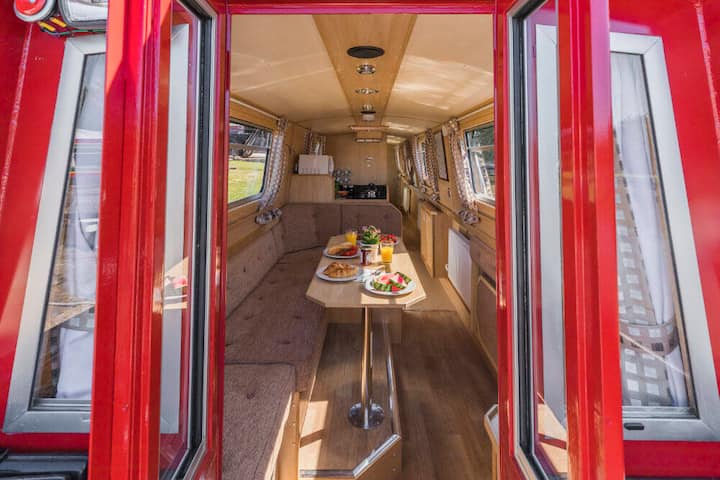 Warbler Class Boat - Towcester