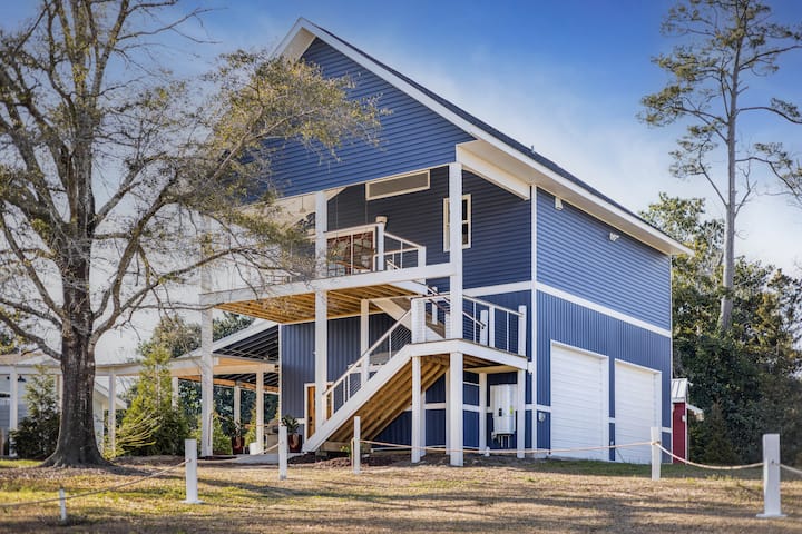 The Treehouse At Bradley Creek - Wilmington, NC