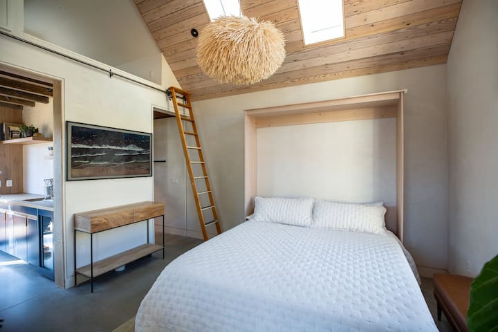 Belmont Beach Cottage - Charlottesville, VA