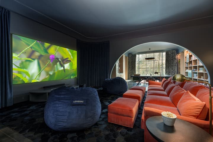 A Private Resort In Buckhead's Tuxedo Park - Atlanta, GA