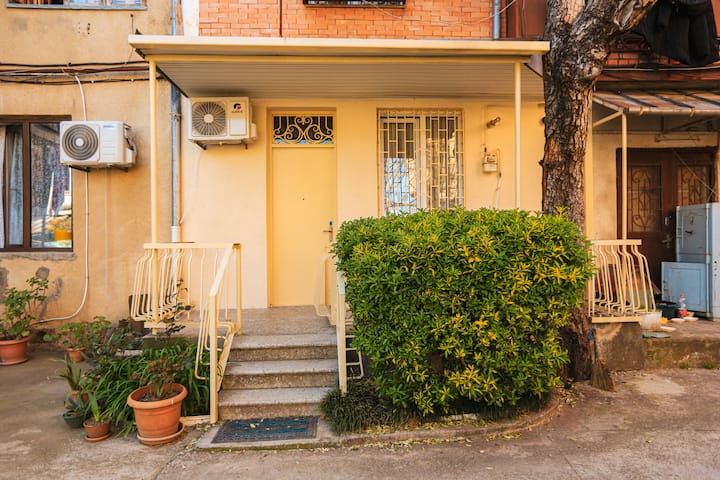 Lovely Studio At Kutaisi Center - Kutaisi