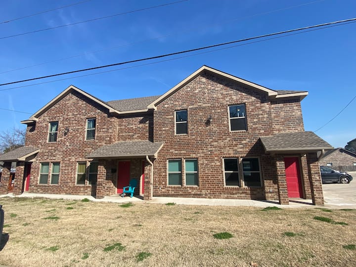 Jonesboro 2 Bedroom Townhome - Jonesboro, AR