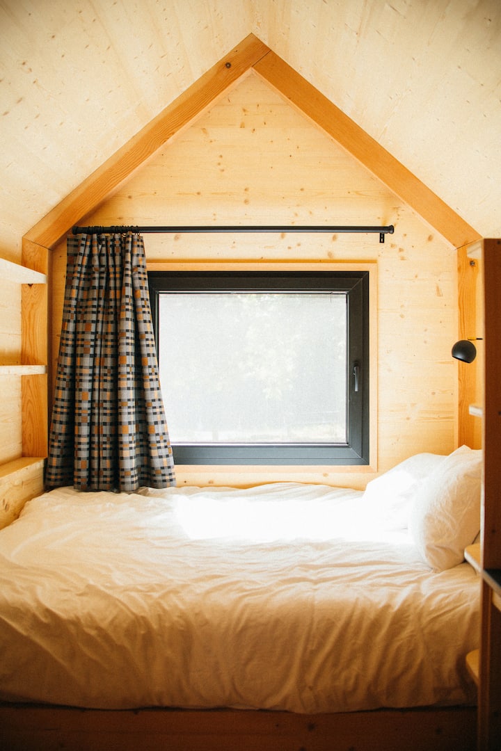 Tiny Cabin - Queen Kitchenette - Johnson's Beach - Guerneville, CA