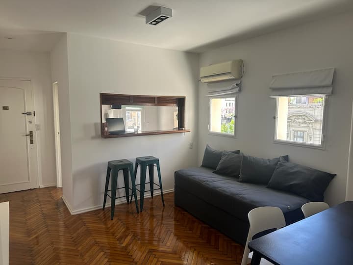 Departamento Alquiler Temporario En Recoleta. - Buenos Aires
