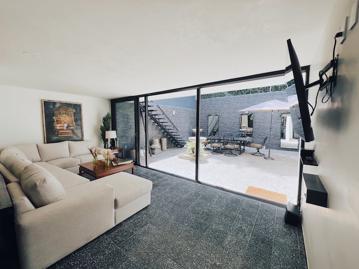 Exclusive, Spacious, And Unique In Guadalajara - Guadalajara