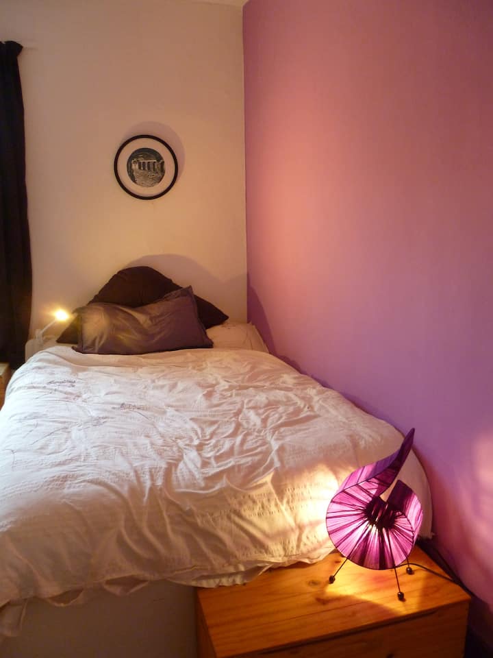 Cosy Room In Friendly House - Sheffield