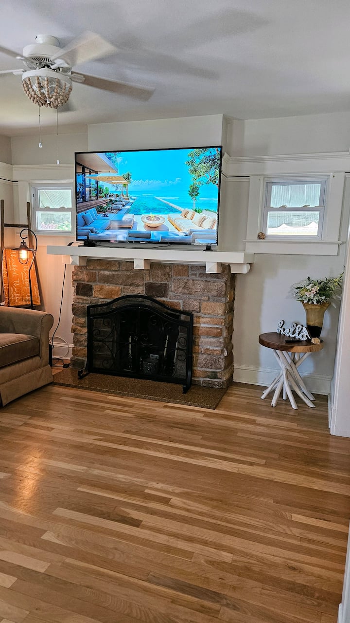 Summer Fun At The Lilly Pad - Belmar, NJ