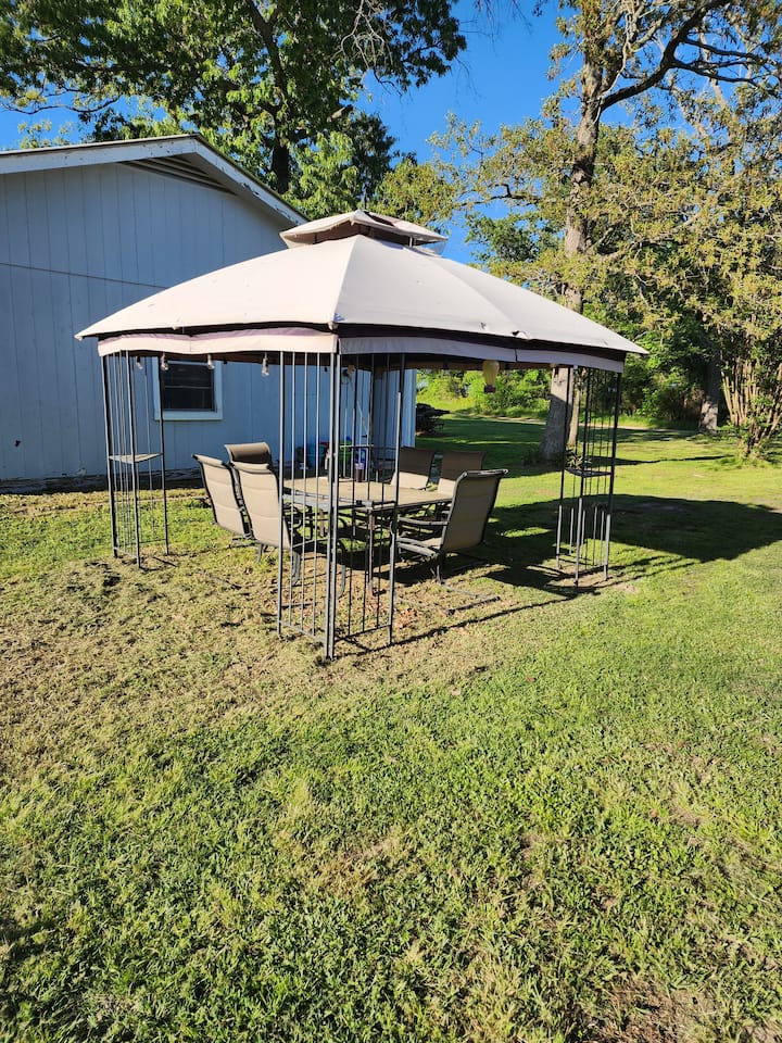 Solar Eclipse Rental Totality! - Van, TX