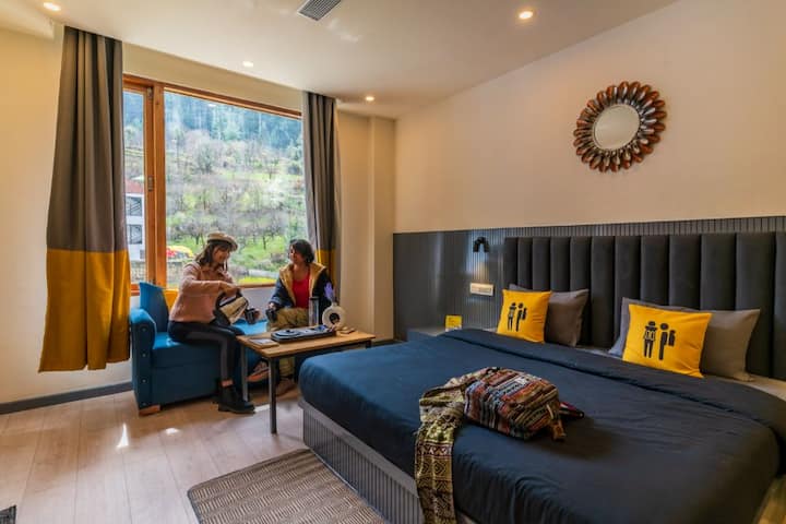 Deluxe Br With View In Kasol, Parvati Valley - Kasol