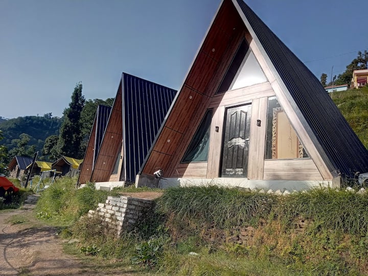 Camp O Royale - A Shaped Cottage - Dhanaulti