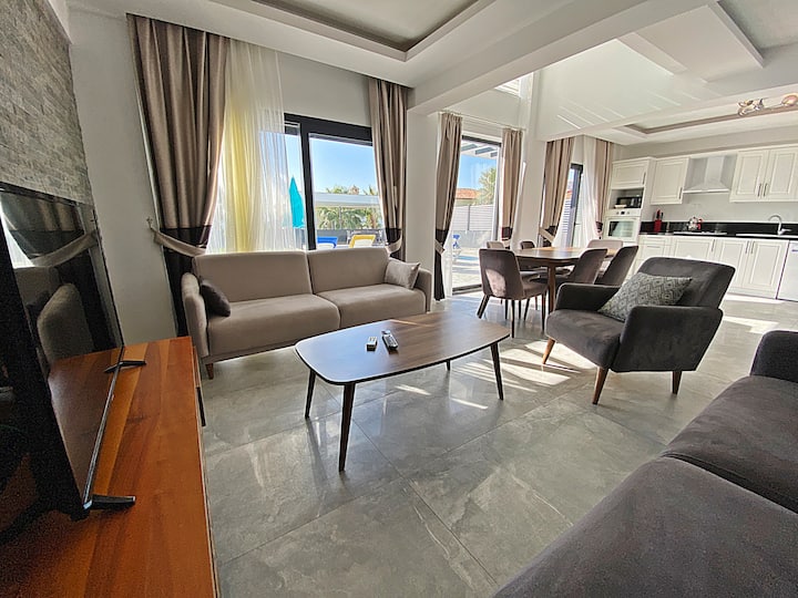 Nokta Park I 4+1 Havuzlu Villa - Ölüdeniz