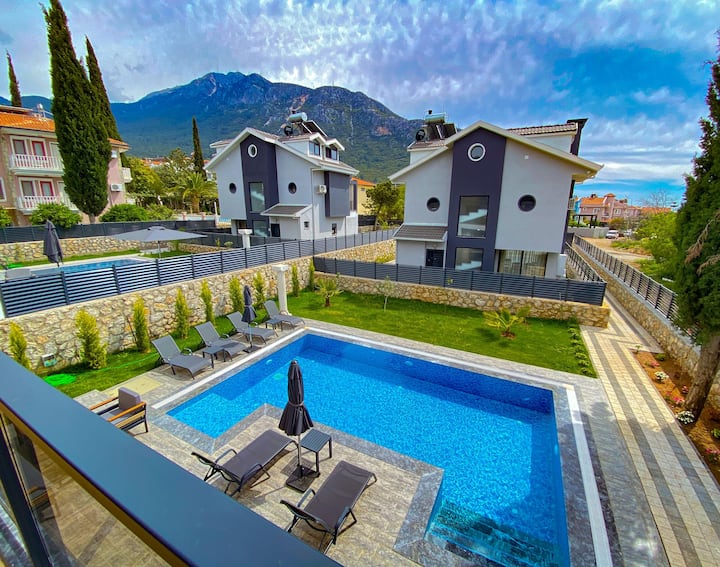 Nokta Life B 4+1 Havuzlu Villa - Ölüdeniz