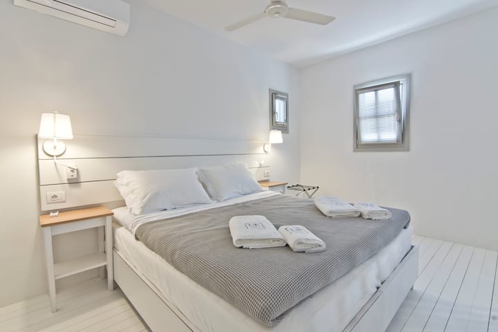 Lindos Comfy Suites - Superior Family Maisonette - Lindos