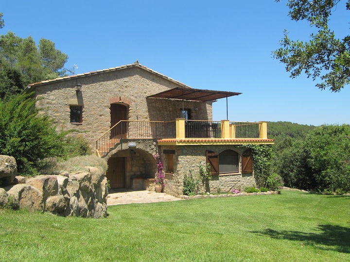 Masía En Plena Naturaleza. - Navata