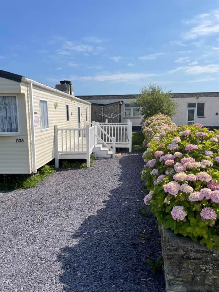 Caravan Near Padstow Cornwall - St Merryn