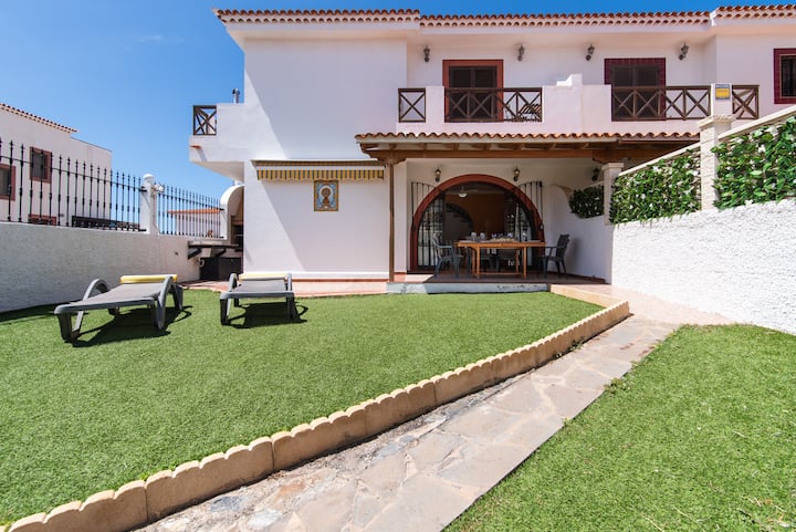 Home2book Charming House Agaete, Bbq & Garden - Agaete