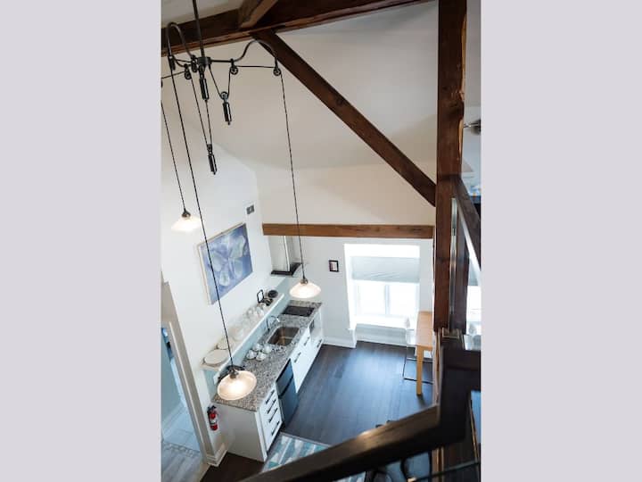 Kemptville Suites ~ Loft Suite 1 - Kemptville