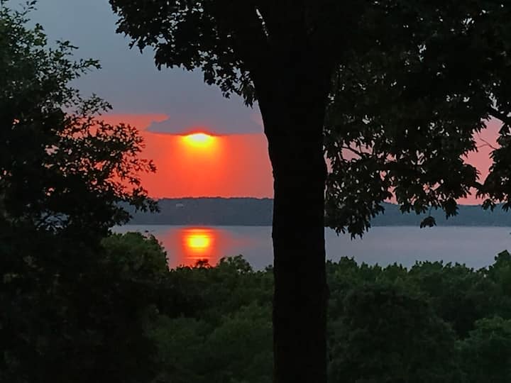 Osage Ridge Getaway - Truman Reservoir, MO