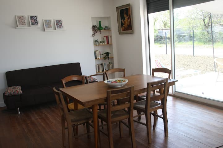 Gite Chez Mamie 7 Pers. Piscine Ste Livrade S/lot - Lot-et-Garonne