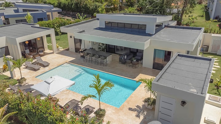 A/c In Living Room • Luxury • Guest House. - Sosúa