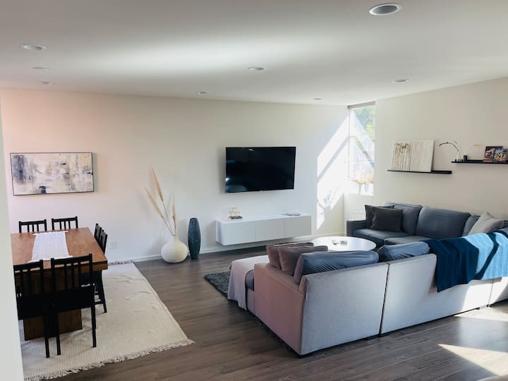 Modern And Spacious Seattle Townhouse - Seattle