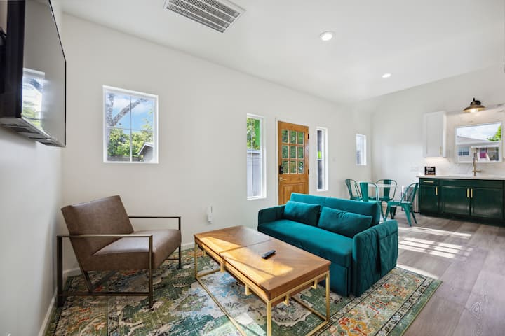 Baby Bella Guest House - South Houston, TX