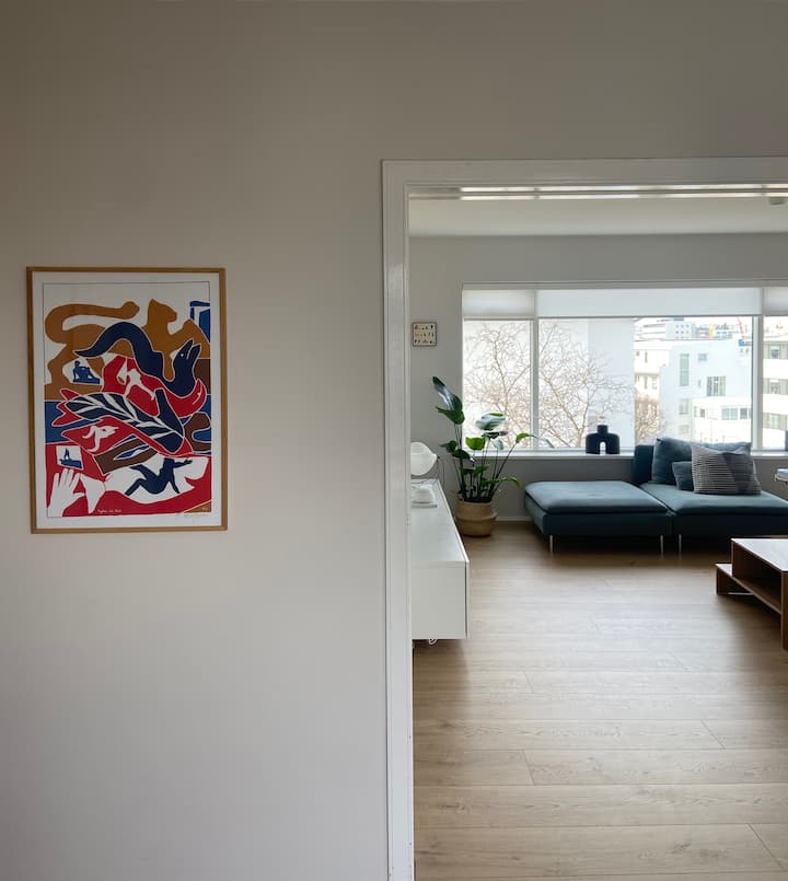 Scandinavian Family Apartment - Reikiavik