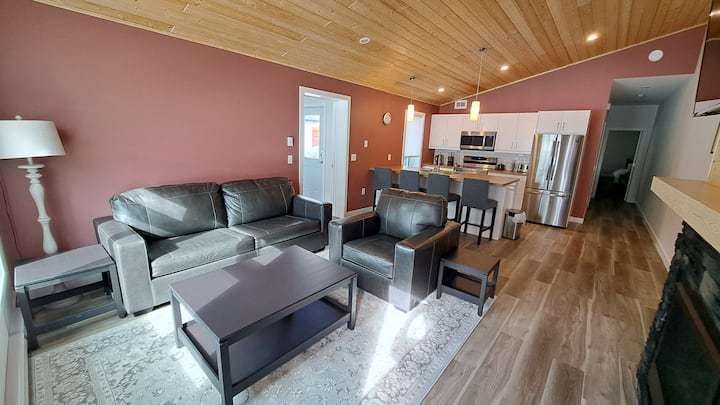 Yukon Hot Springs Suite #31 - Yukon