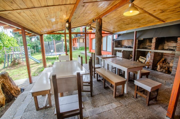 Cabaña Familiar Para 5 Personas - San Carlos de Bariloche