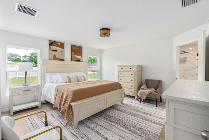 Spacious 4-bedroom With King Bed/2baths/6beds/crib - Palm Coast, FL