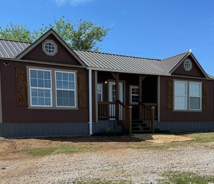 The Tiny Farmhouse - Medicine Park, OK