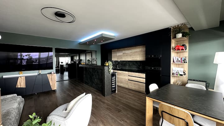 Appartement Très Lumineux. - Paris