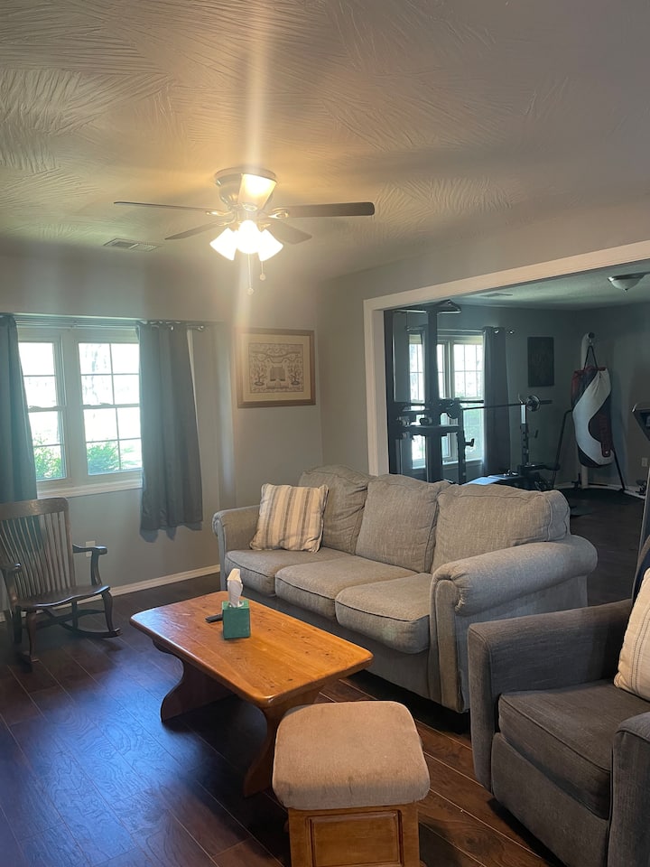 Remodeled Guest House - Greenwood, AR
