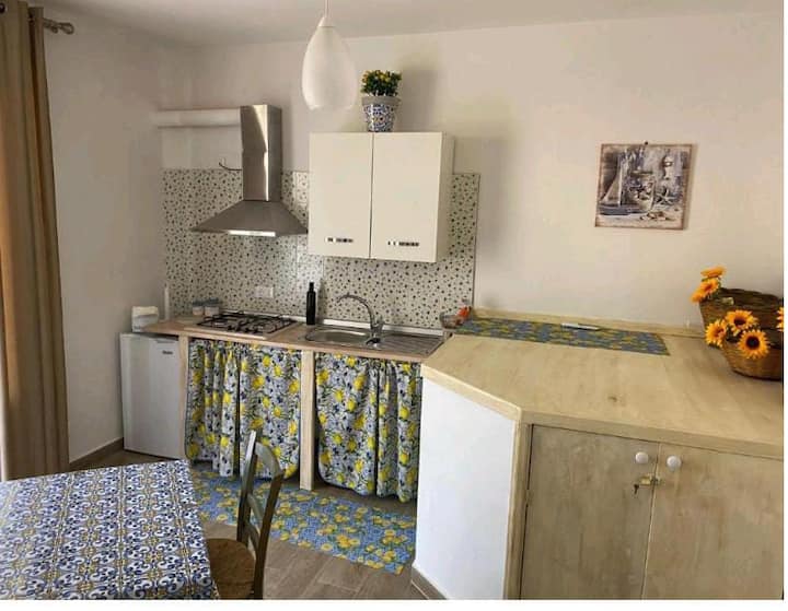 Iris Room
Monolocale Con Terrazzo In Centro - Scopello, Italy