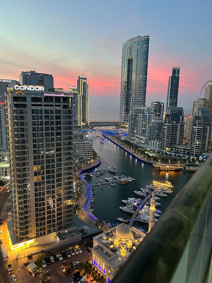 Modern 1br Apartment In Dubai Marina With Sea View - Dubai