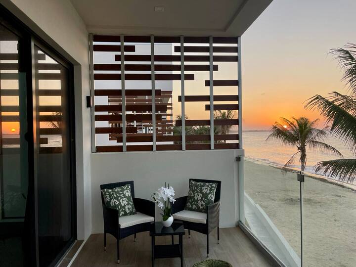 Seafront 5* Residency With Rooftop Beach Pool 6per - Cayman Islands