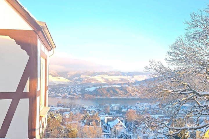 Little Rhine View Château (Eg Apartment) - Boppard