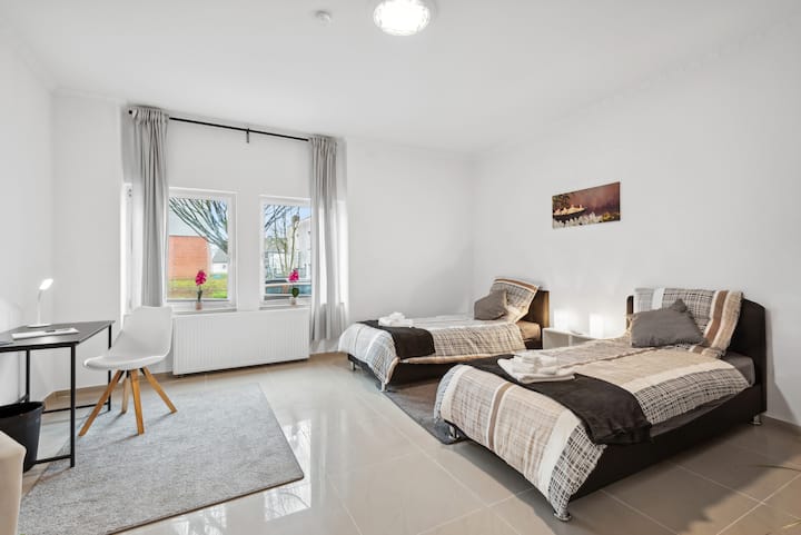 Ideal Für Monteure/geschäftsleut, 5 Betten - Erkrath
