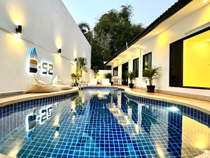 4 Bedrooms 300 M. To The Beach - Pattaya City