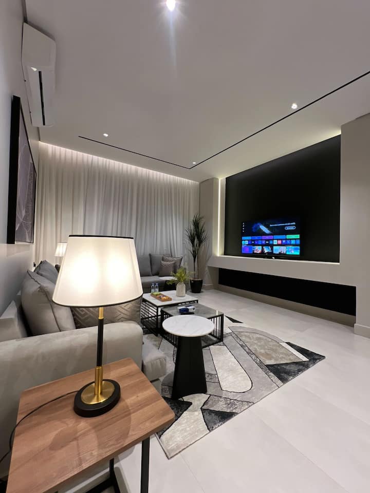 غرفة نوم وصالة دخول ذاتيB-16 - Riyad