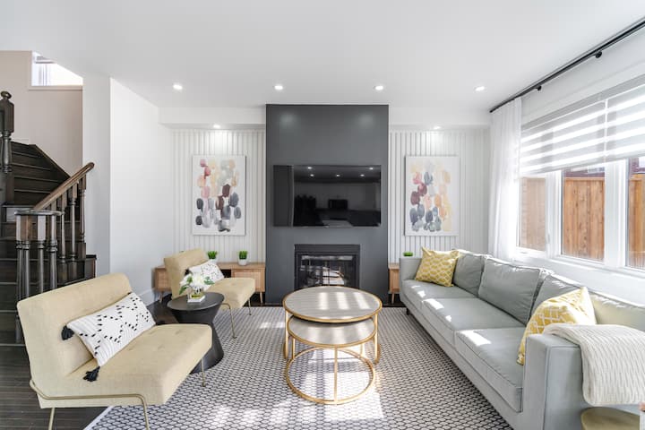 Fall Savings ! Caledon Place: Extended Suite - Brampton