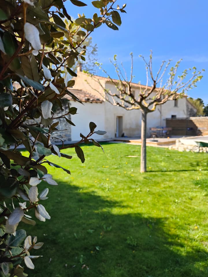 Gîte Entier En Campagne - Monteux