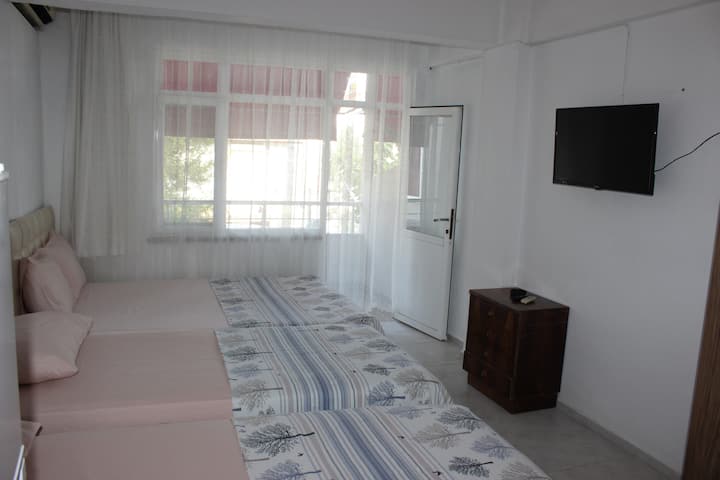 4 Kişilik Aile & Arkadaşlar İçIn - Avşa Adası