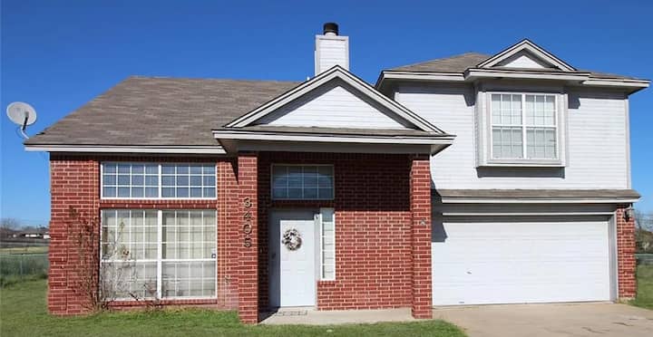 Beautiful Home Near Everything - Killeen