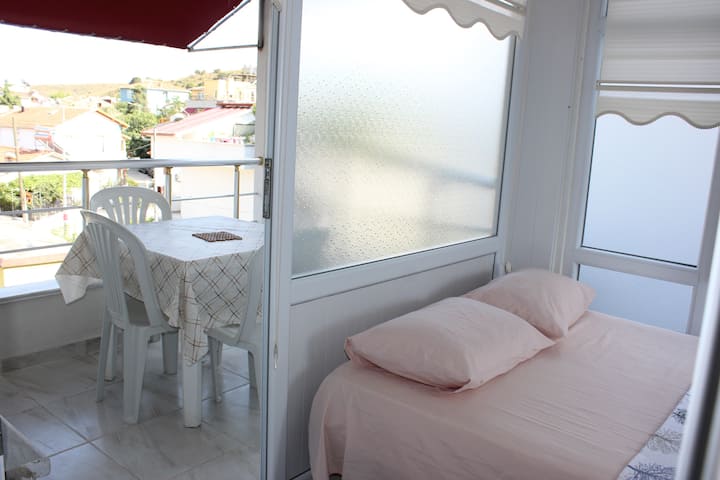 Butik 1+1 Balkonlu Ve Manzaralı - Avşa Adası