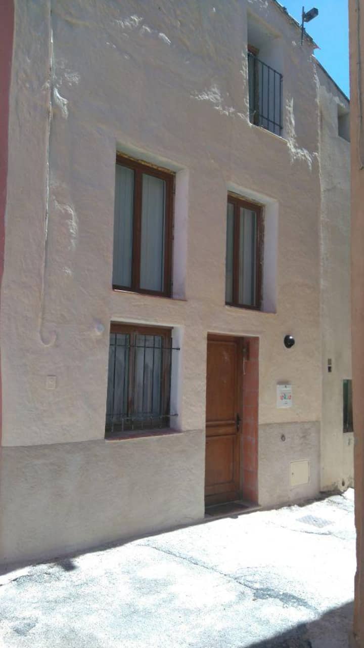 Maison 4 Couchages
Situé à 15 Mns De Perpignan - Rivesaltes