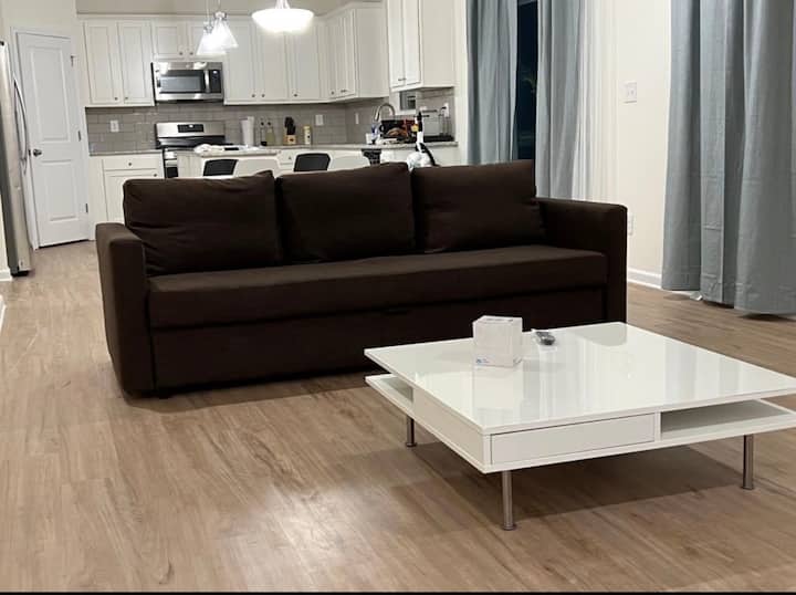 New Built Serenity-4 Bedroom Comfort & Convenience - Charlotte