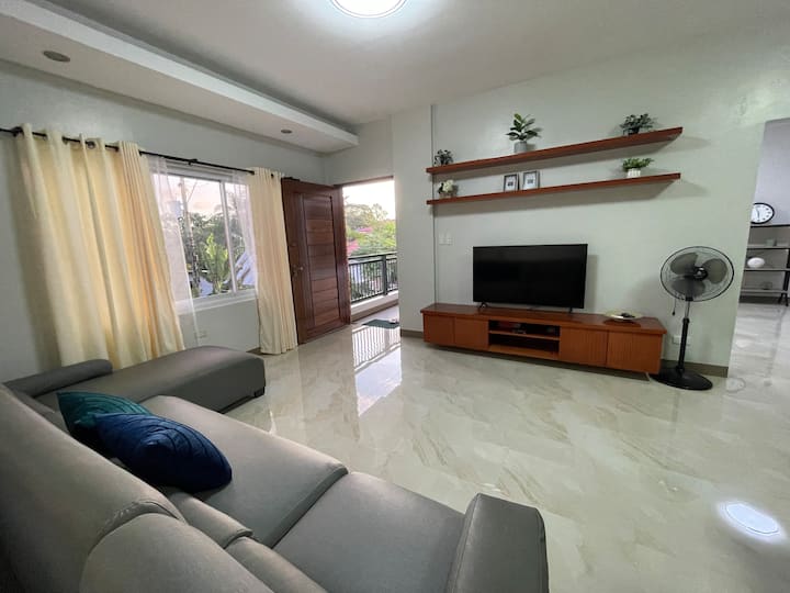 2 Br | Up To 8 Guests
Within City Center - Puerto Princesa