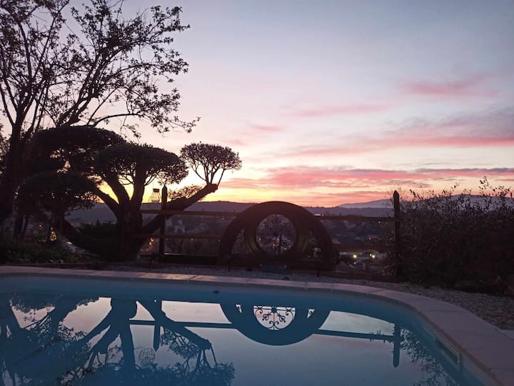 Villa Avec Piscine - Vue Dégagée - Costa Azul