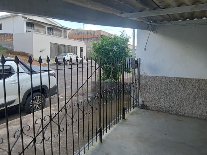 Casa Simples E Aconchegante - Araxá